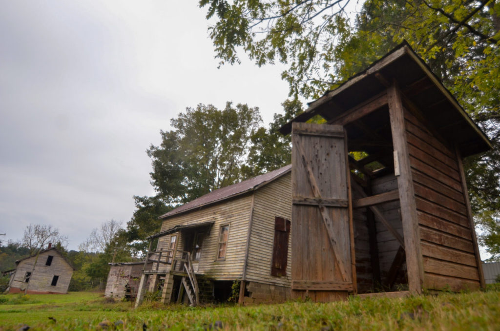 The Ghost Town of Henry River Mill Village - ORPHANED NATION
