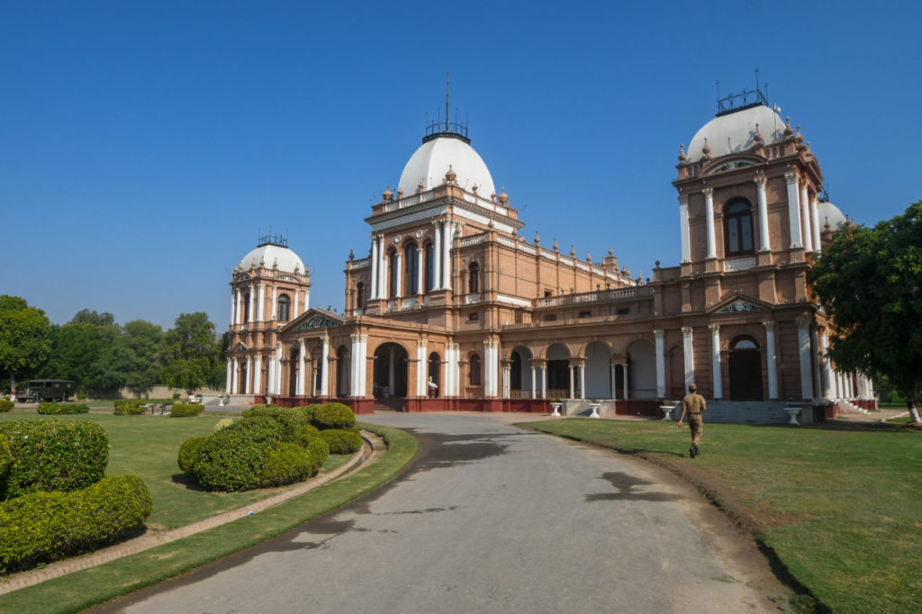 Traveling to Bahawalpur: The City Of Palaces - ORPHANED NATION