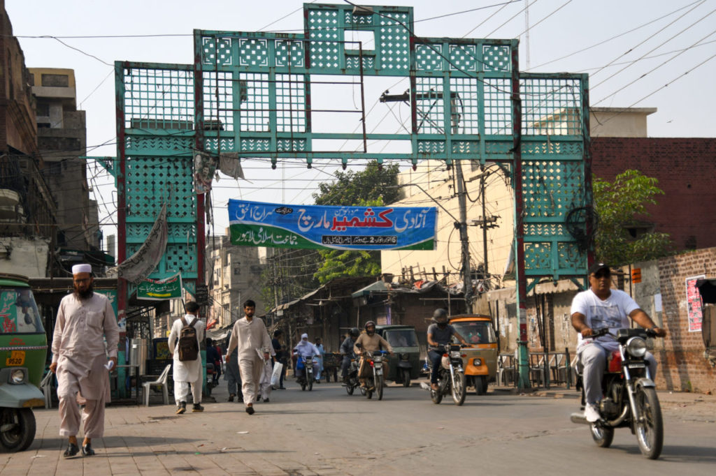 Lahore's Old Anarkali Food Street - ORPHANED NATION